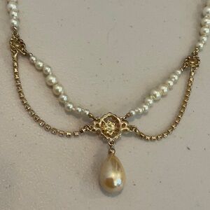 Carolee | Jewelry | Vintage Carolee Gold Tone Pearl Rhinestone Pendant ...